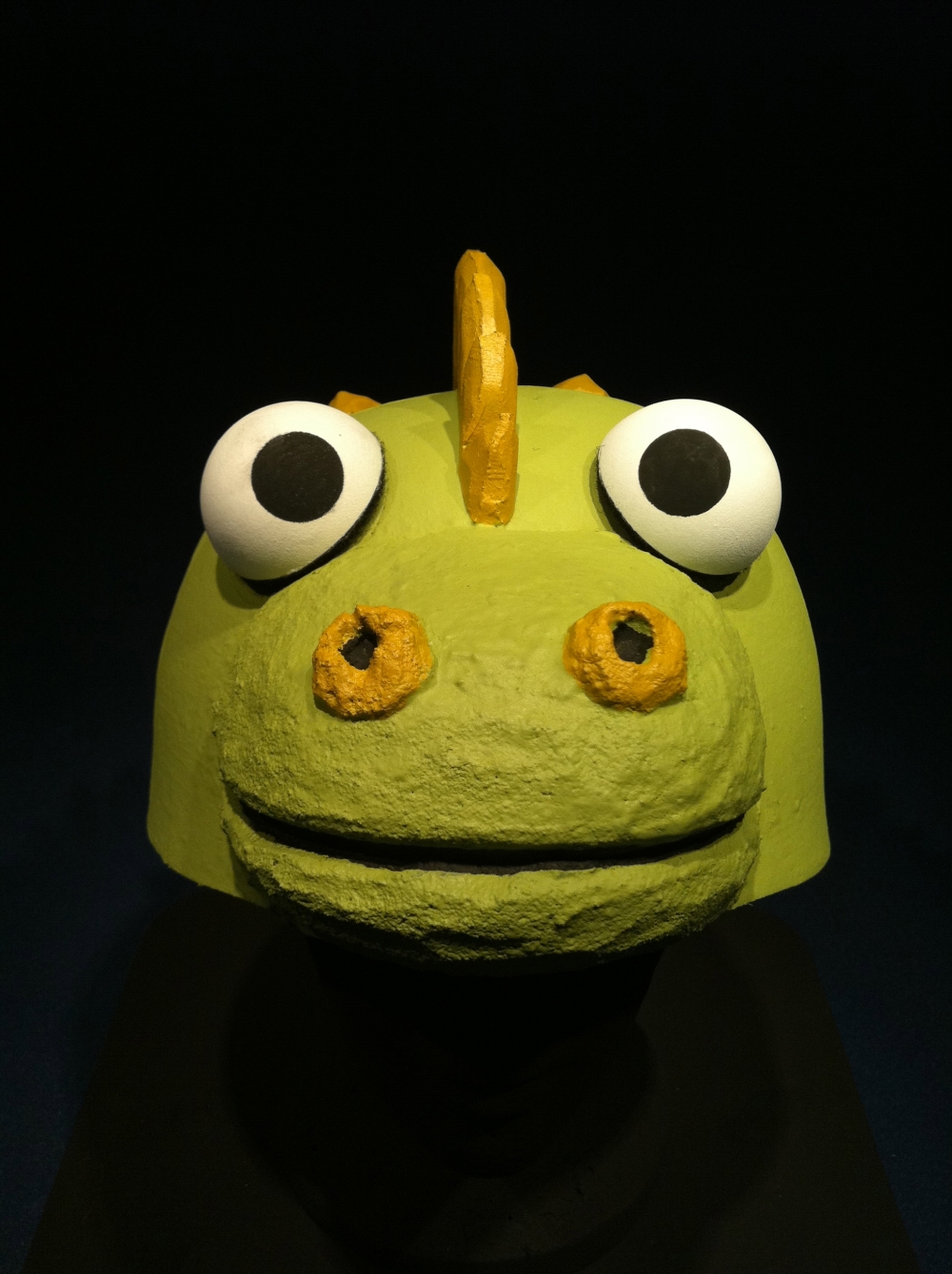 Macky World : Store : Rexy Hat with Eye Expression